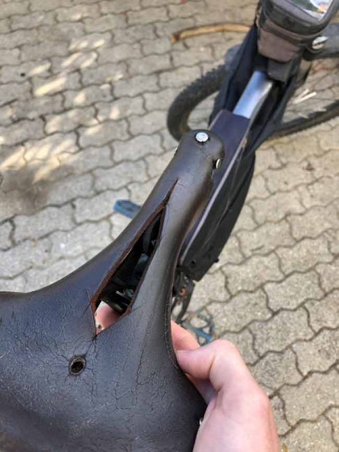 review: Brooks Flyer saddle - Spring-loaded bikepacking!