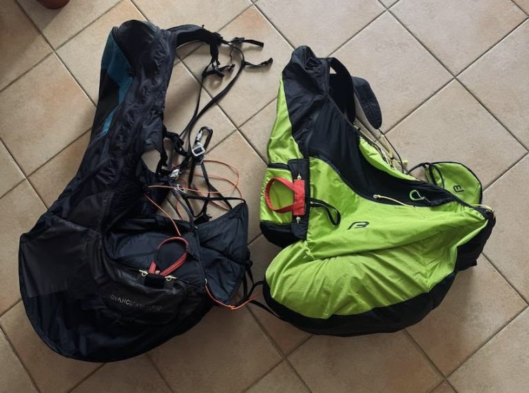 The Best Lightweight & Reversible Paragliding Harnesses - Megalist